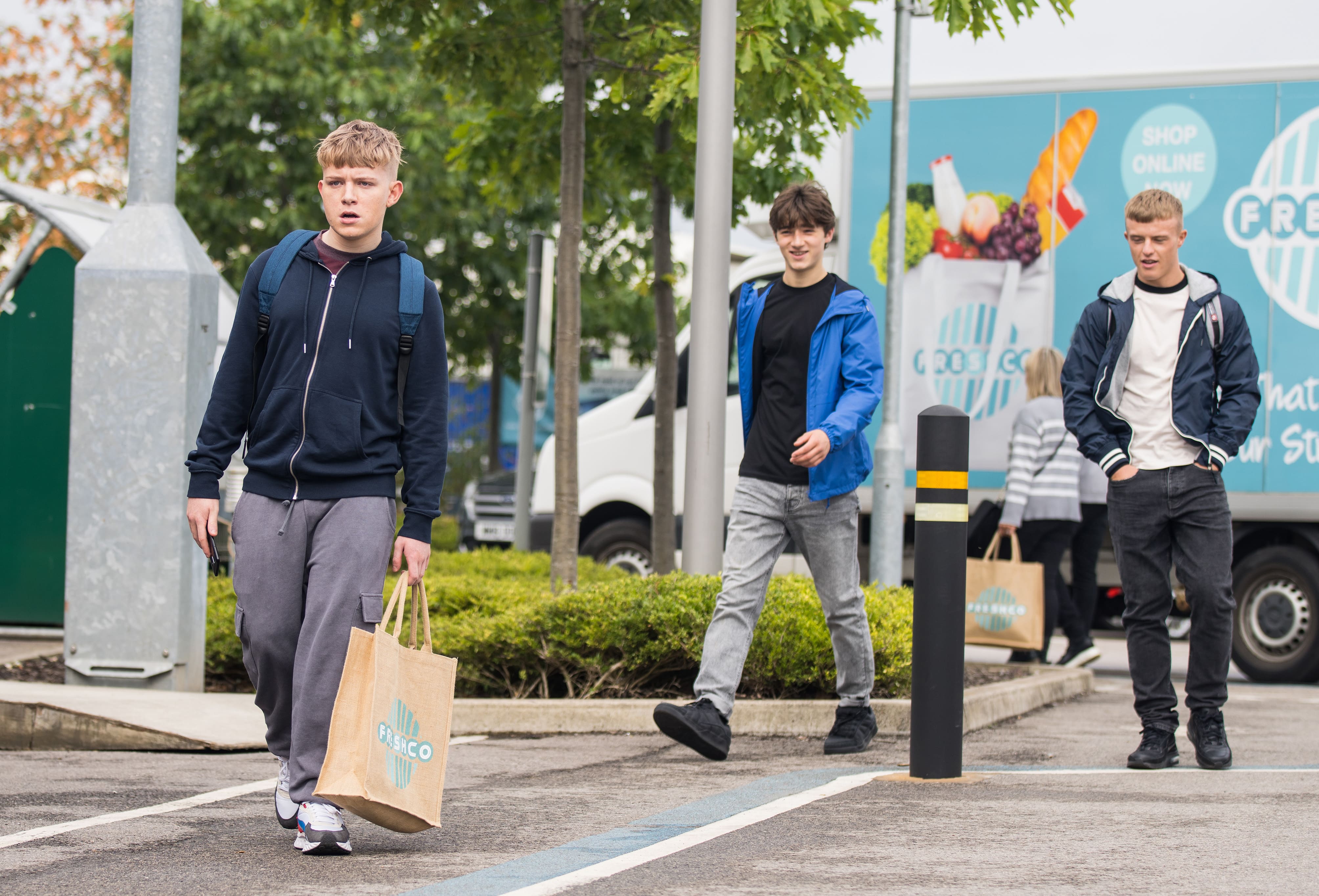 Coronation Street spoilers, pictures and cast: Tuesday 4 October 2022 ...